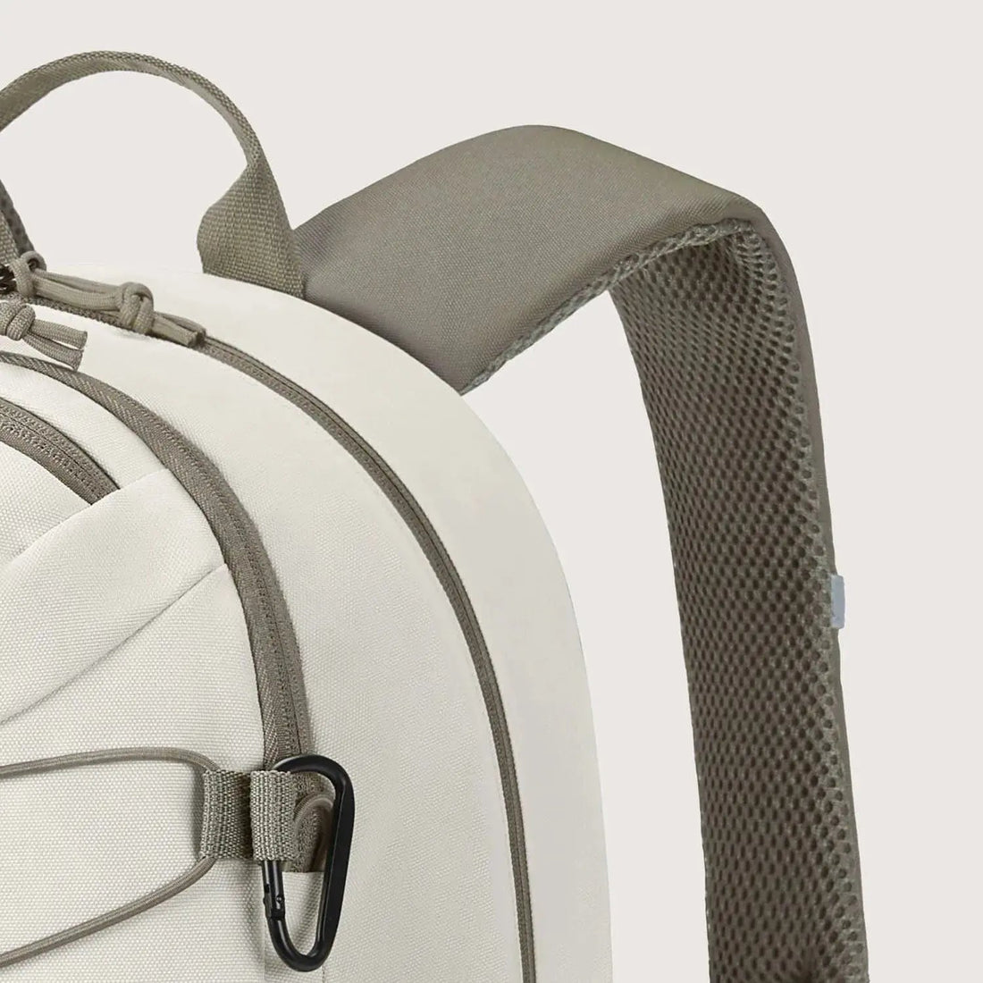 15.6 Inch Workout Sport Backpacks 丨 Bagsmart