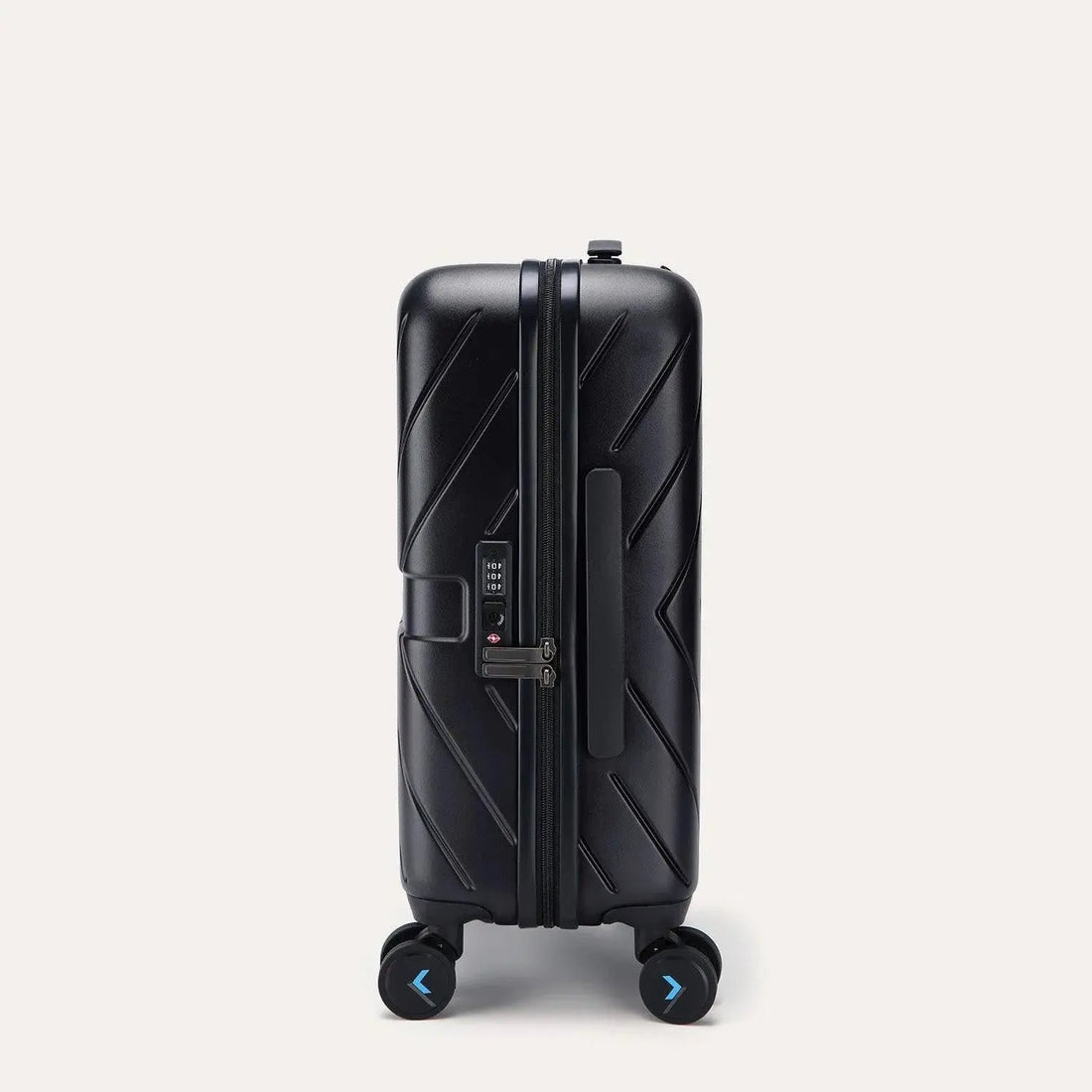 Daren 20 Inch Carry-On Suitcase - Convenient & Durable Luggage– BAGSMART