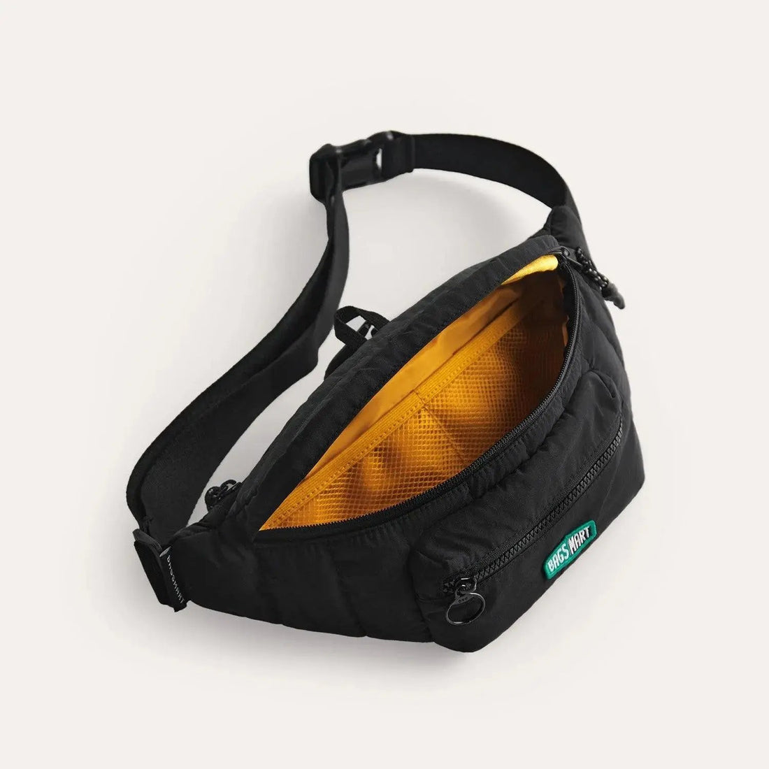 Walker 2.5L Quilted Fanny Pack | BAGSMART