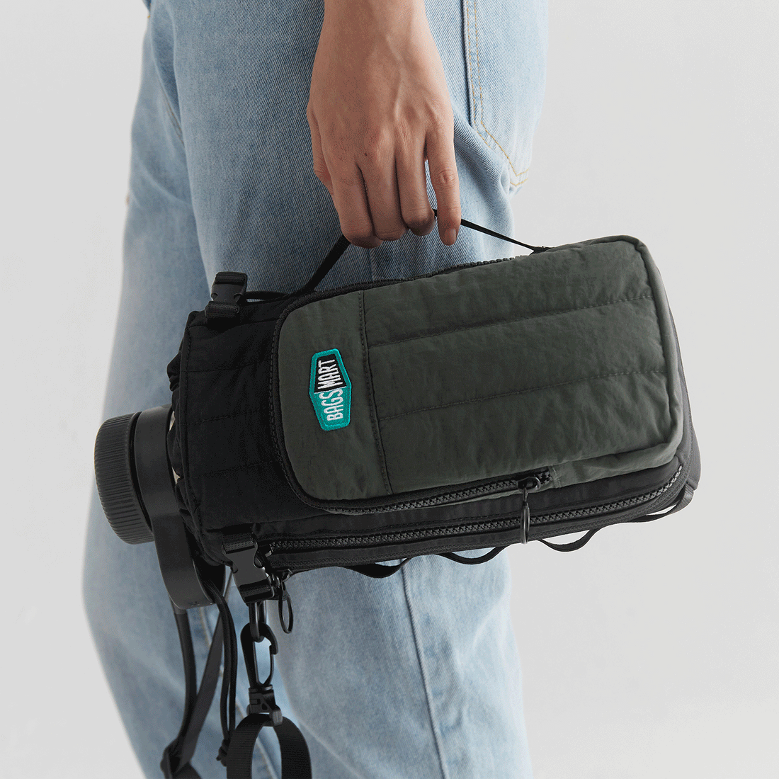 Paz 32oz - 64oz Expandable Water Bottle Sling | BAGSMART