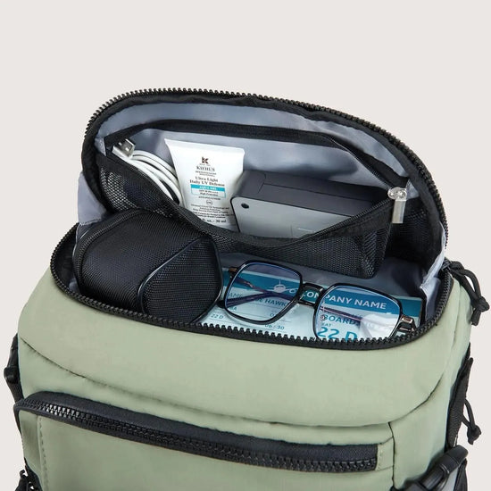 Blast Quick Access for Effortless Carry on Travel Backpack丨 BAGSMART